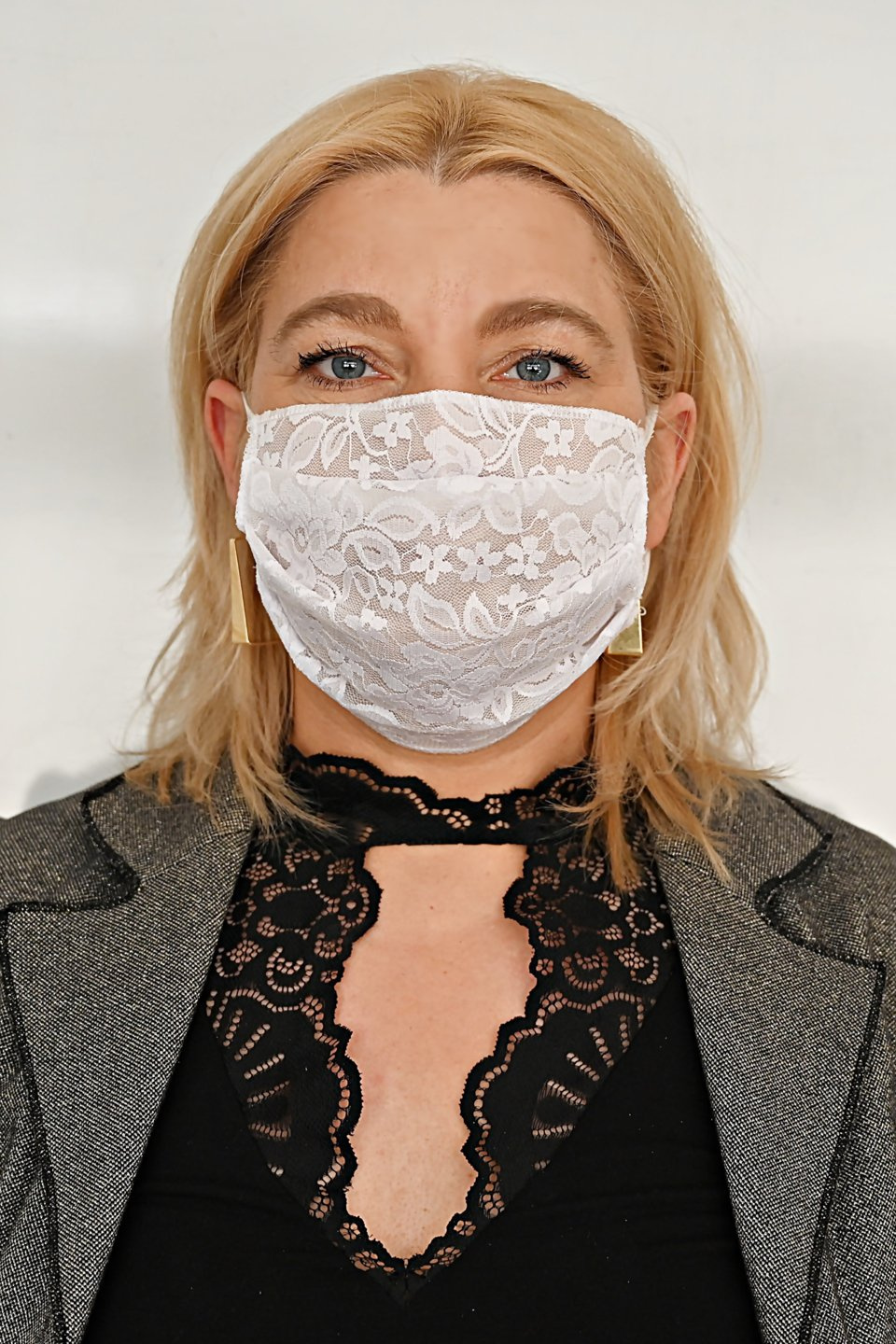 PROTECTIVE FLEECE MASK Biała koronka | Assortment \ Protective Mask - Eldar